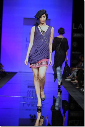 Mystylespots: Lakme Fashion week - winter Festive 2010 - Ritu Kumar’s ...